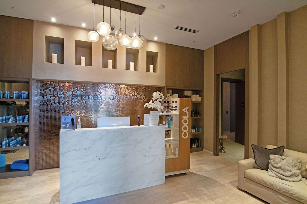 Luxury Penthouse! 4 Bdr With Resort Amenities - North Miami, FL