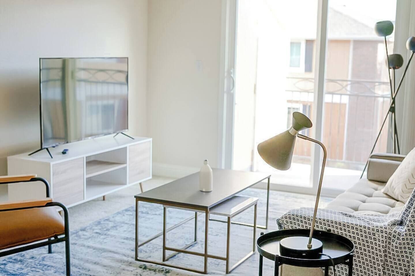 Sleepover | Airy 1bd/1ba + Balcony - Okc - Edmond, OK