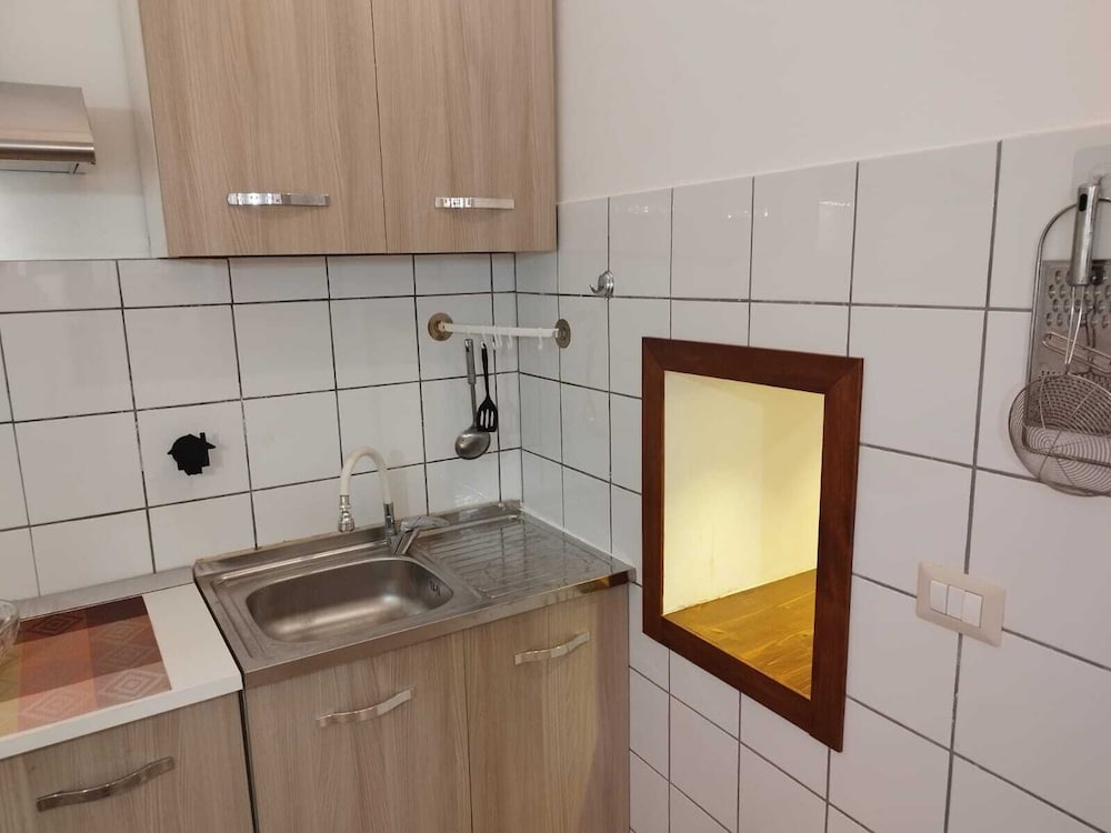 Vacation Home In The Heart Of The City, Just A Few Steps From Corso Garibaldi. - Benevento