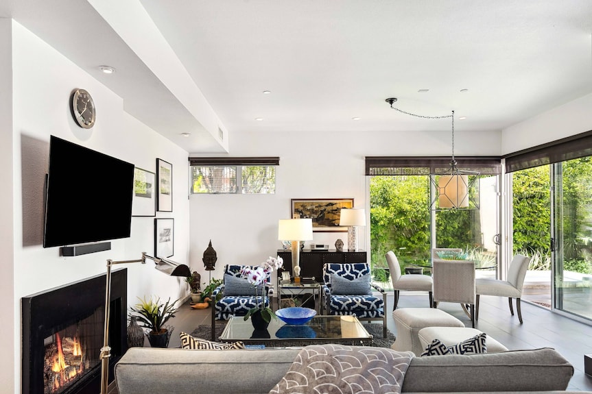 Sophisticated Condo In Canyon Corridor, South Palm Springs - Palm Springs, CA