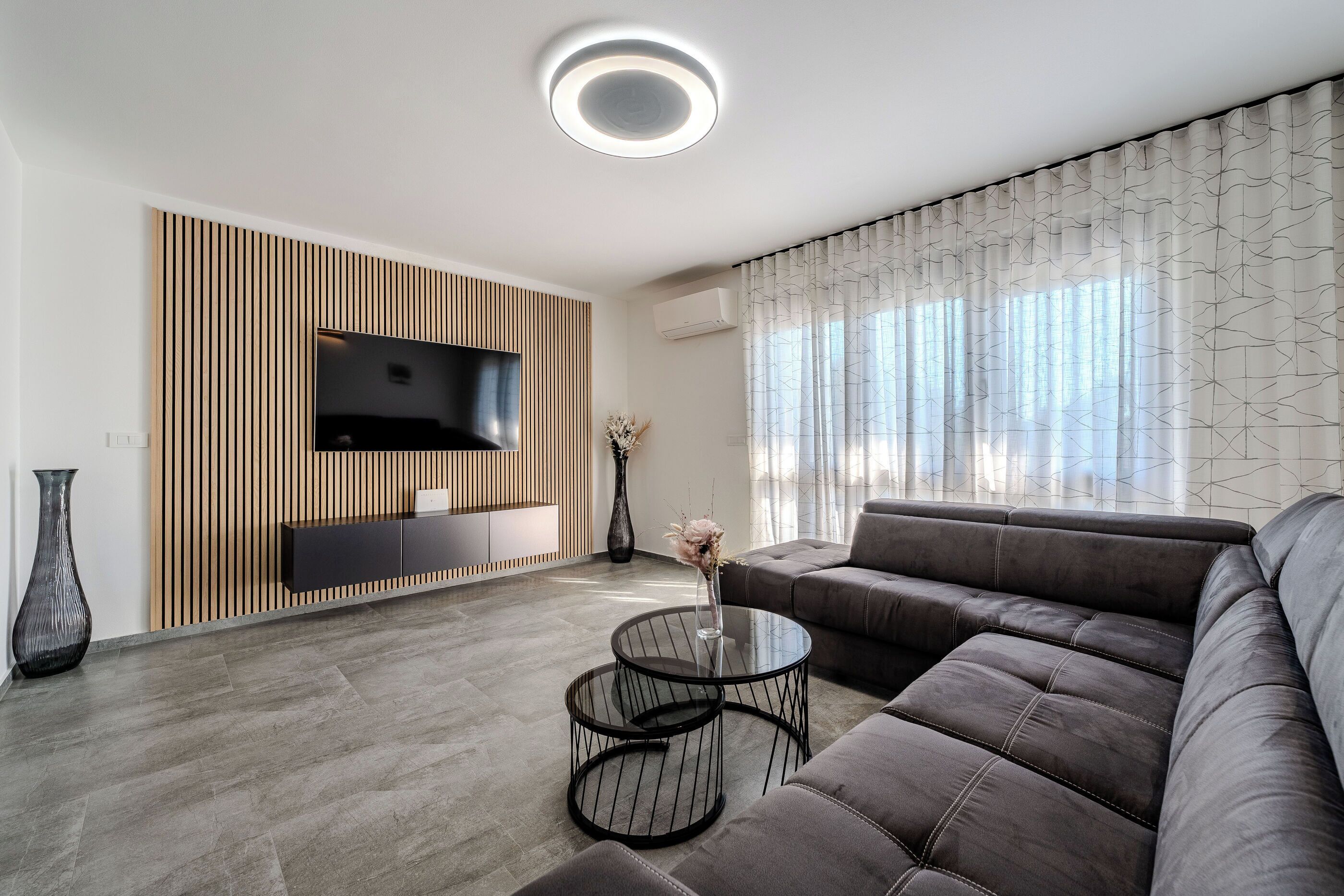 Apartments Royal (44969-a1) - Vir - Island Vir - Vir