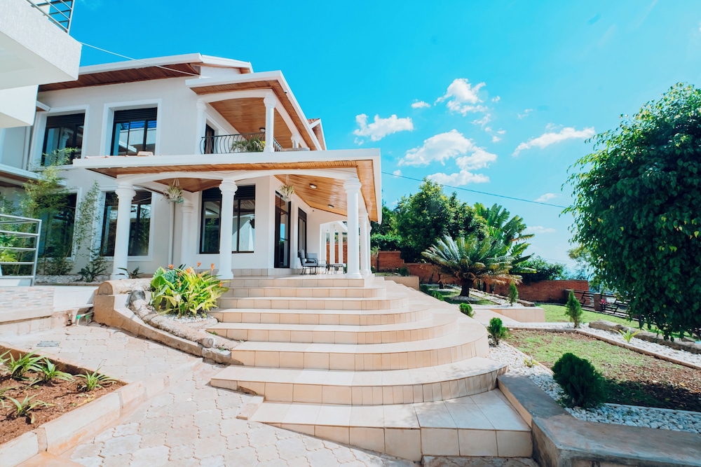 Rooftop View Apartments Rebero - Kigali