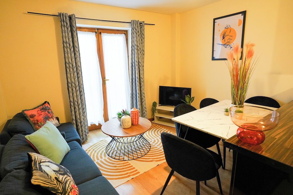 Beautiful 2-bedroom Apartment In Kettering - Kettering