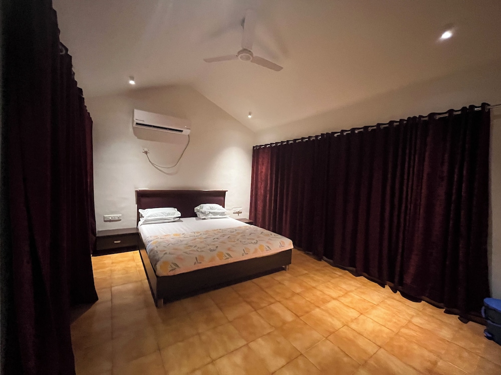 Serene 4bhk Villa Pvt Pool Kichn Igatpuri Nashik - Igatpuri