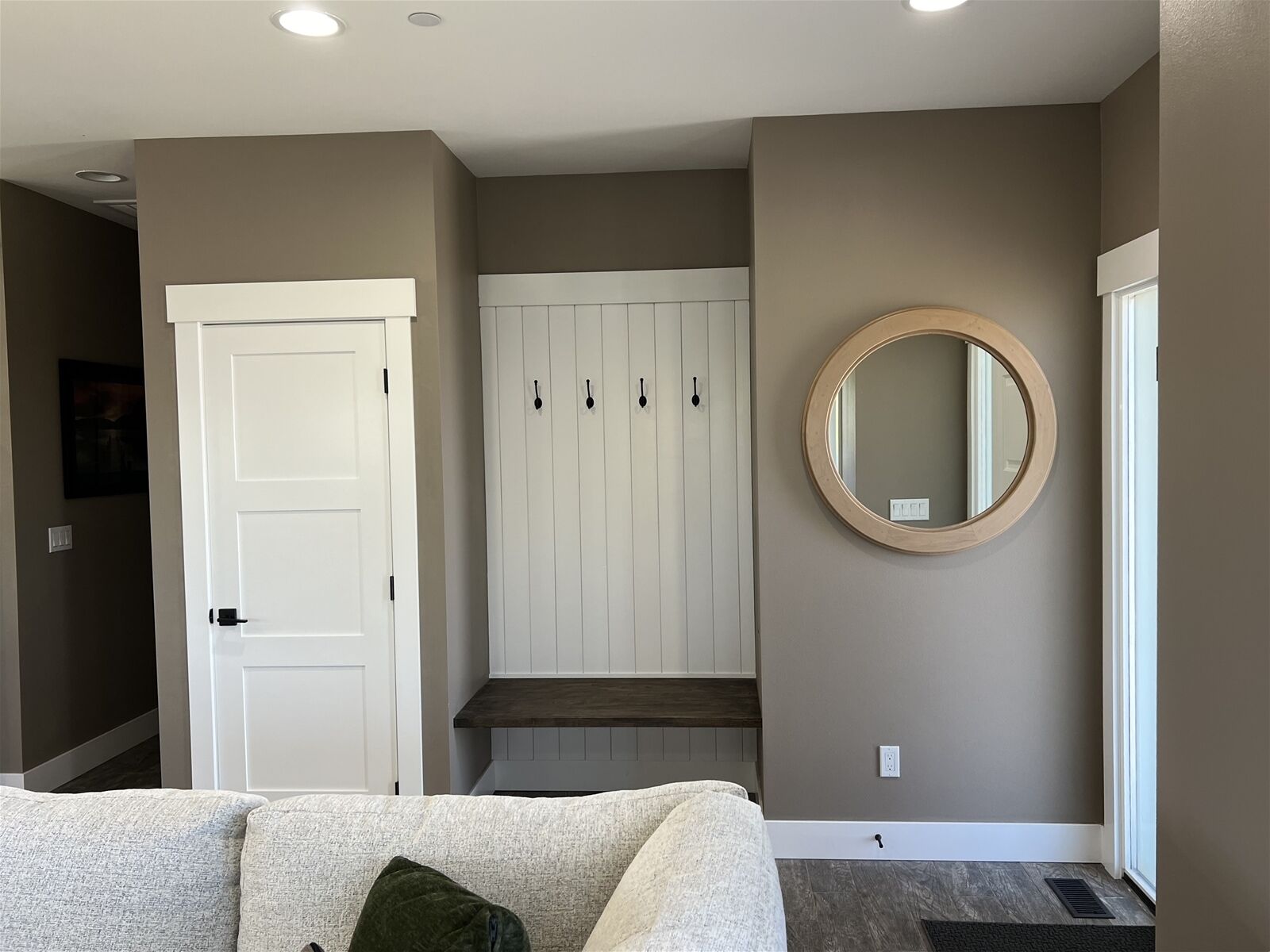 Bayside Beach House - Game Room And Hot Tub - Ocean Shores, WA