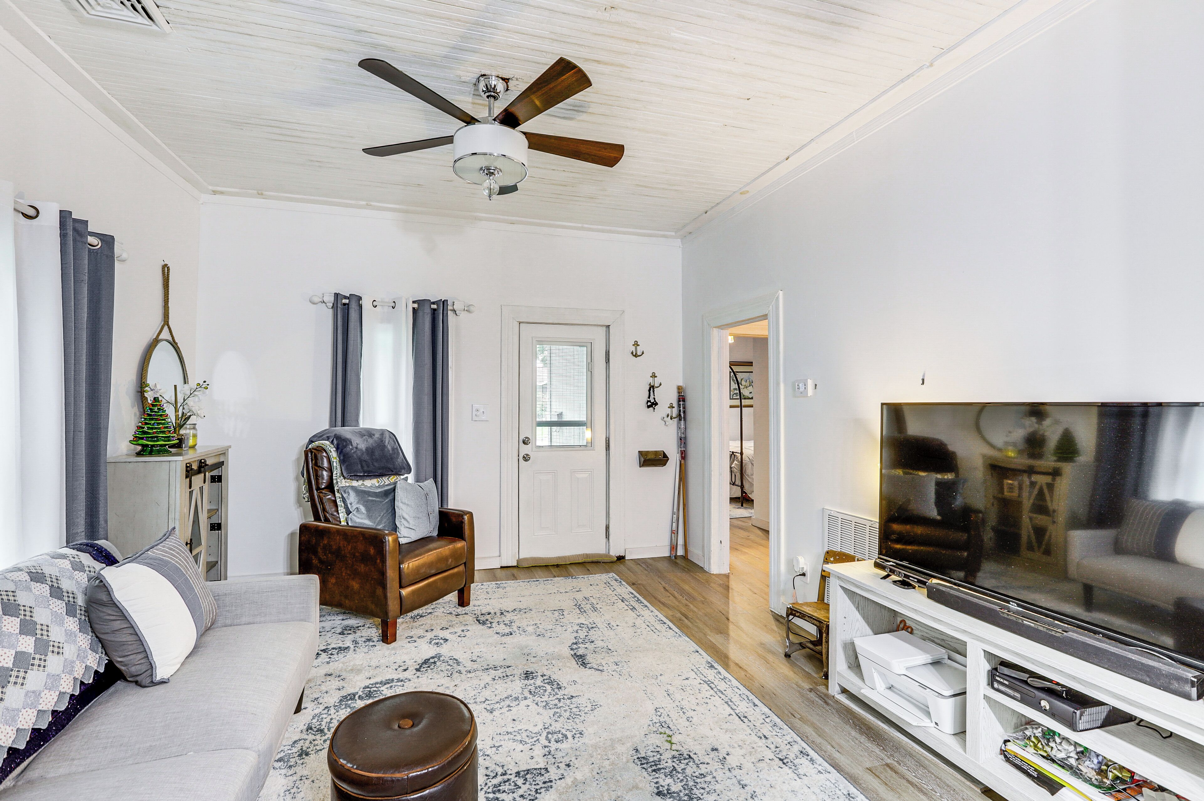 Cozy Carterville Home: 3 Mi To Crab Orchard Lake! - Marion, IL