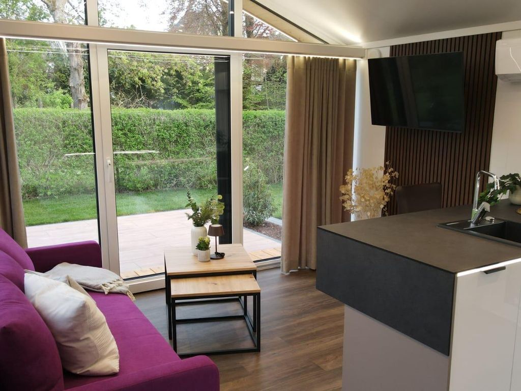 Tiny-house "Storchennest" - Land Zeit - Get Your Tiny Moment - Hahn