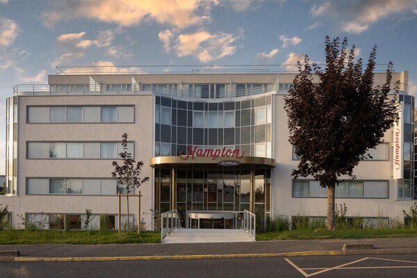 Hampton By Hilton Paris Charles De Gaulle Airport - Tremblay-en-France