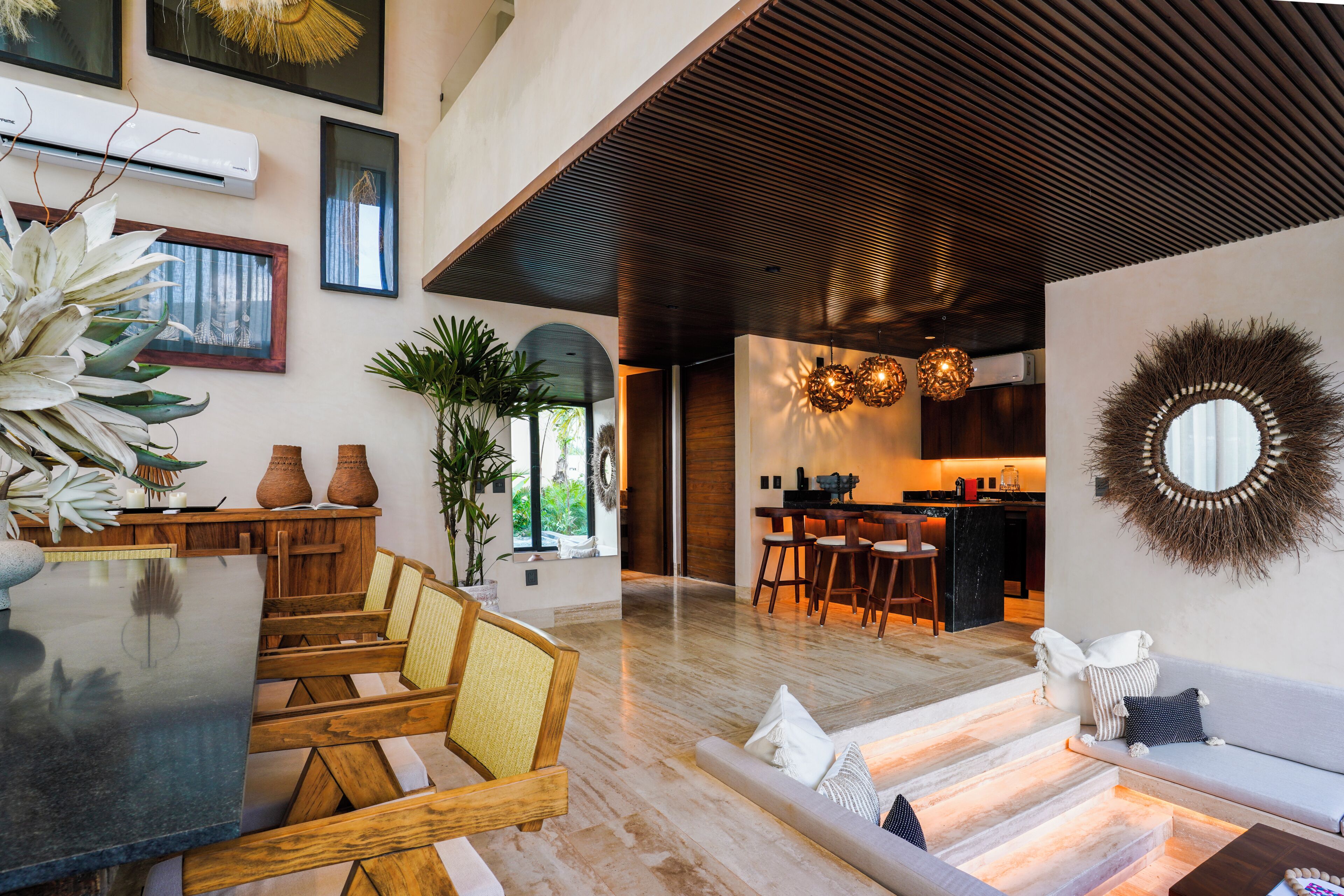 Luxury Villa, All Inclusive | Cozinha privada | Um micro-ondas, uma máquina de lavar louça, grelhador 