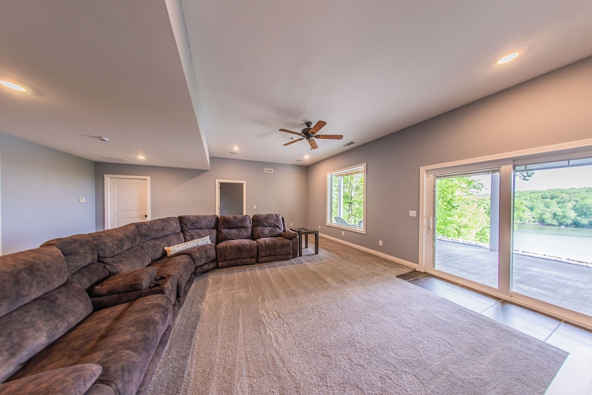 New! Blue Oasis- Lakefront Getaway Only 20 Minutes From Murray State University. - Kentucky Lake