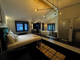 Suite-Estúdio | 1 quarto, secretária, Wi-fi grátis, roupa de cama fornecida 