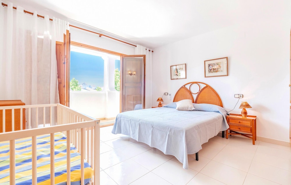 Nice home in Platja d'Aro with WiFi - Castell-Platja d'Aro | Vrbo