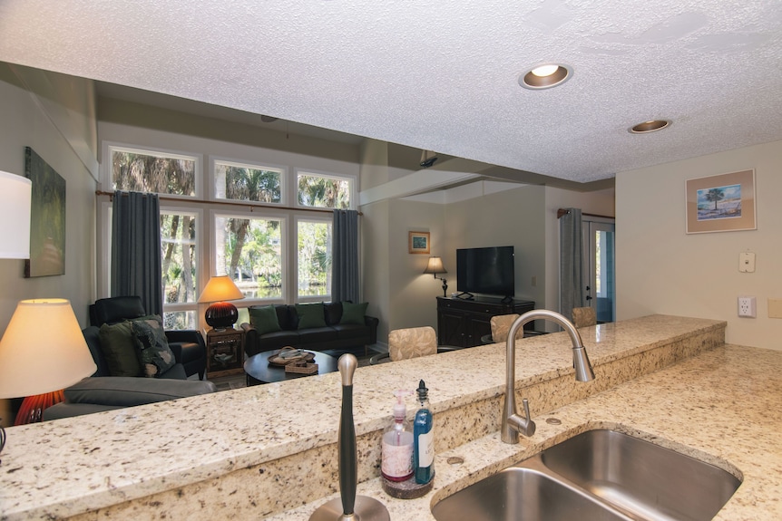 493 Egrets Pointe-beautiful Townhome On Lagoon; Pool/amenity Access Included - Edisto Beach