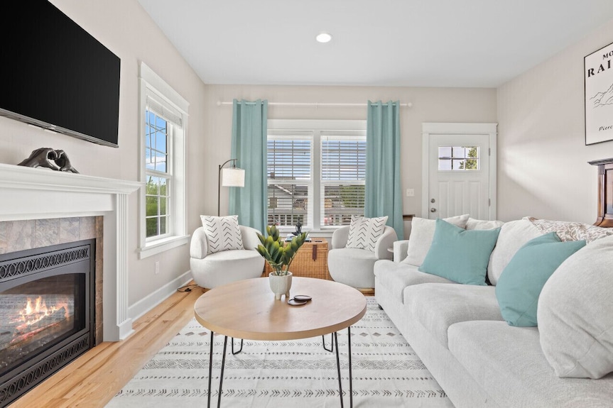 Manette Cottage Oasis - Close To Downtown! - Bremerton, WA