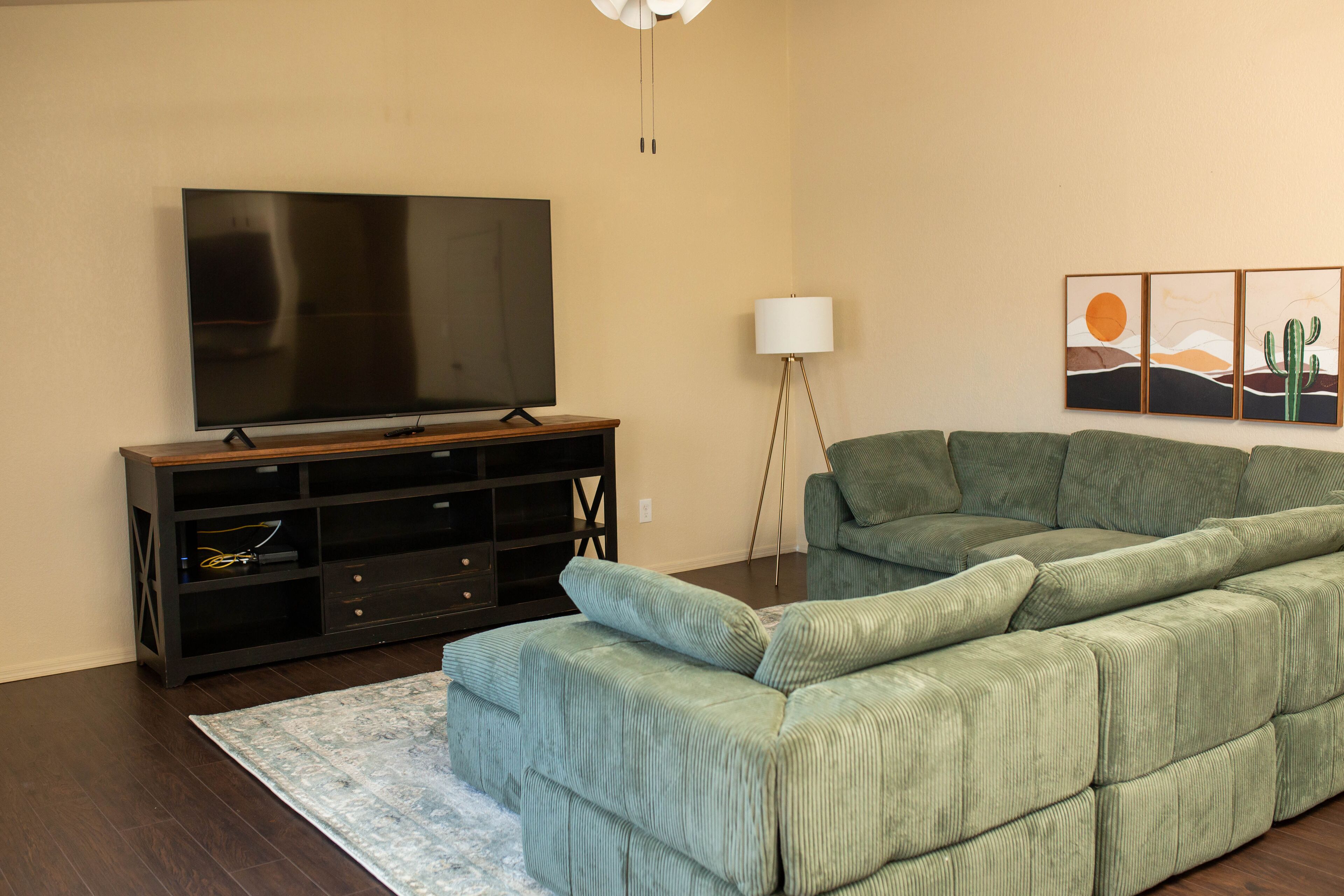 8 Beds-cozy East Yuma Home - Yuma, AZ