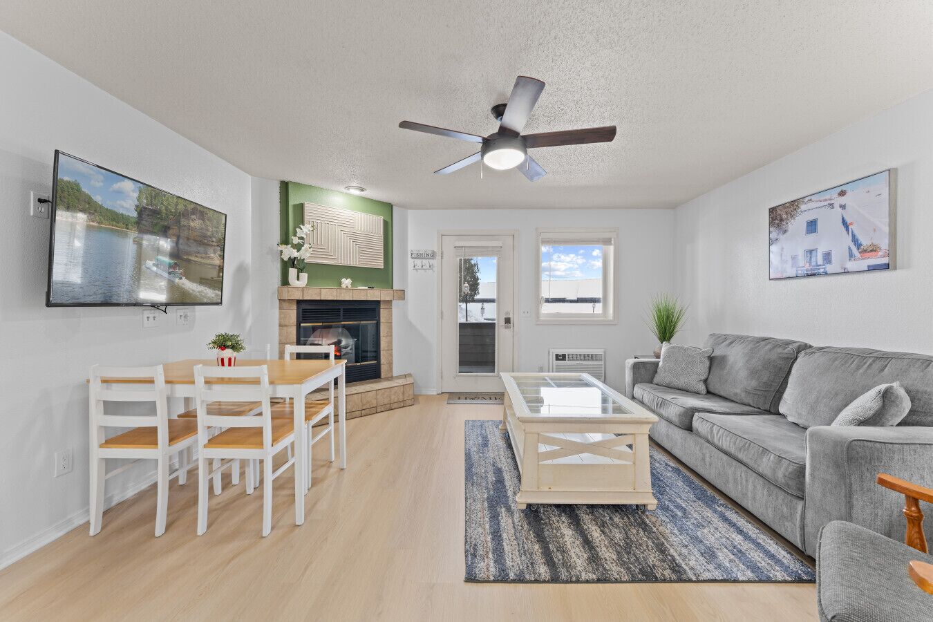 Dells Casa Relaxo At Lighthouse Cove Condominiums - Lake Delton, WI