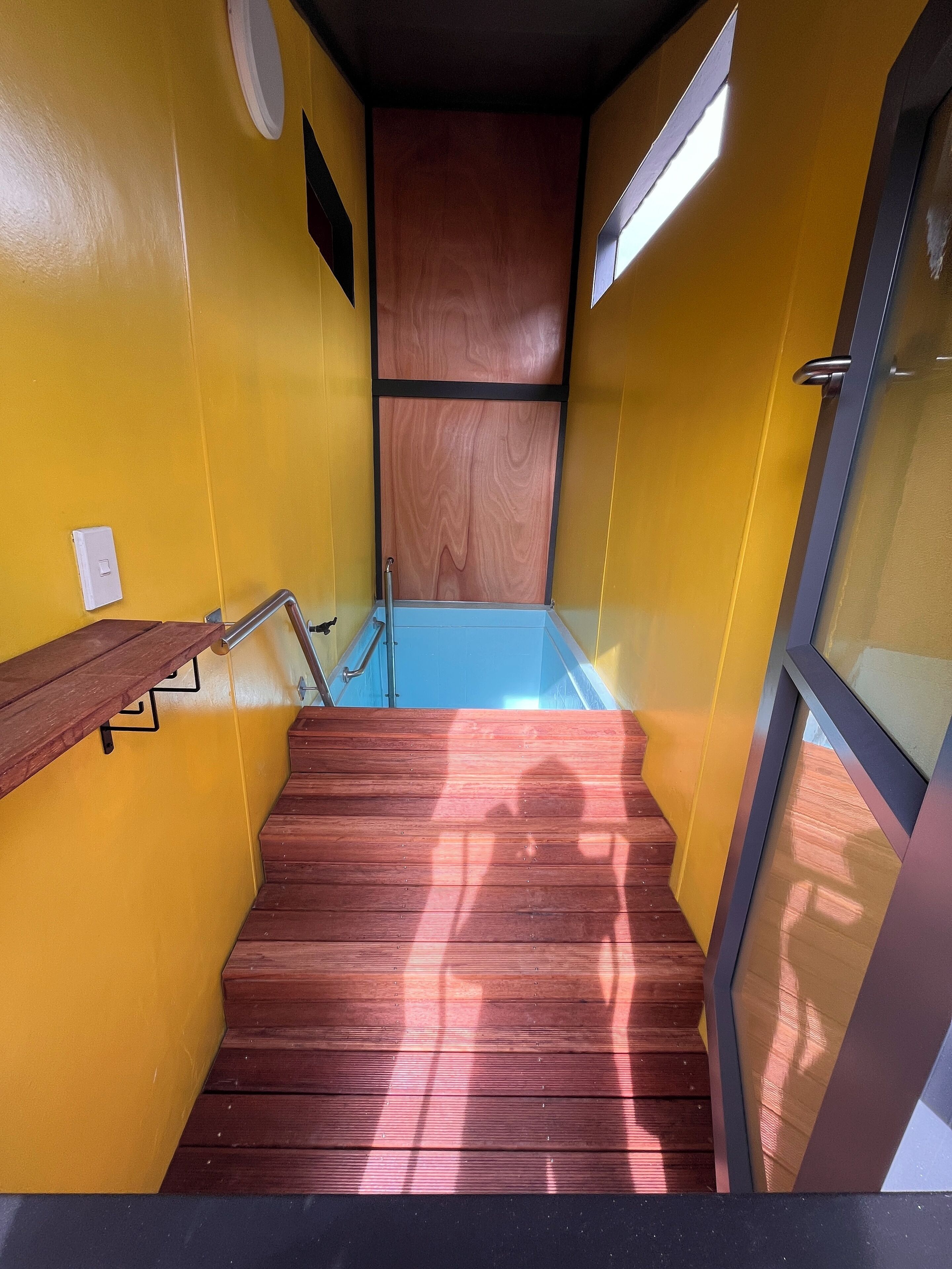 2 piscinas interiores, piscina exterior 