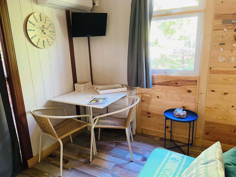 Beach House à Quelques Mètres De La Plage En Corse - Corsica