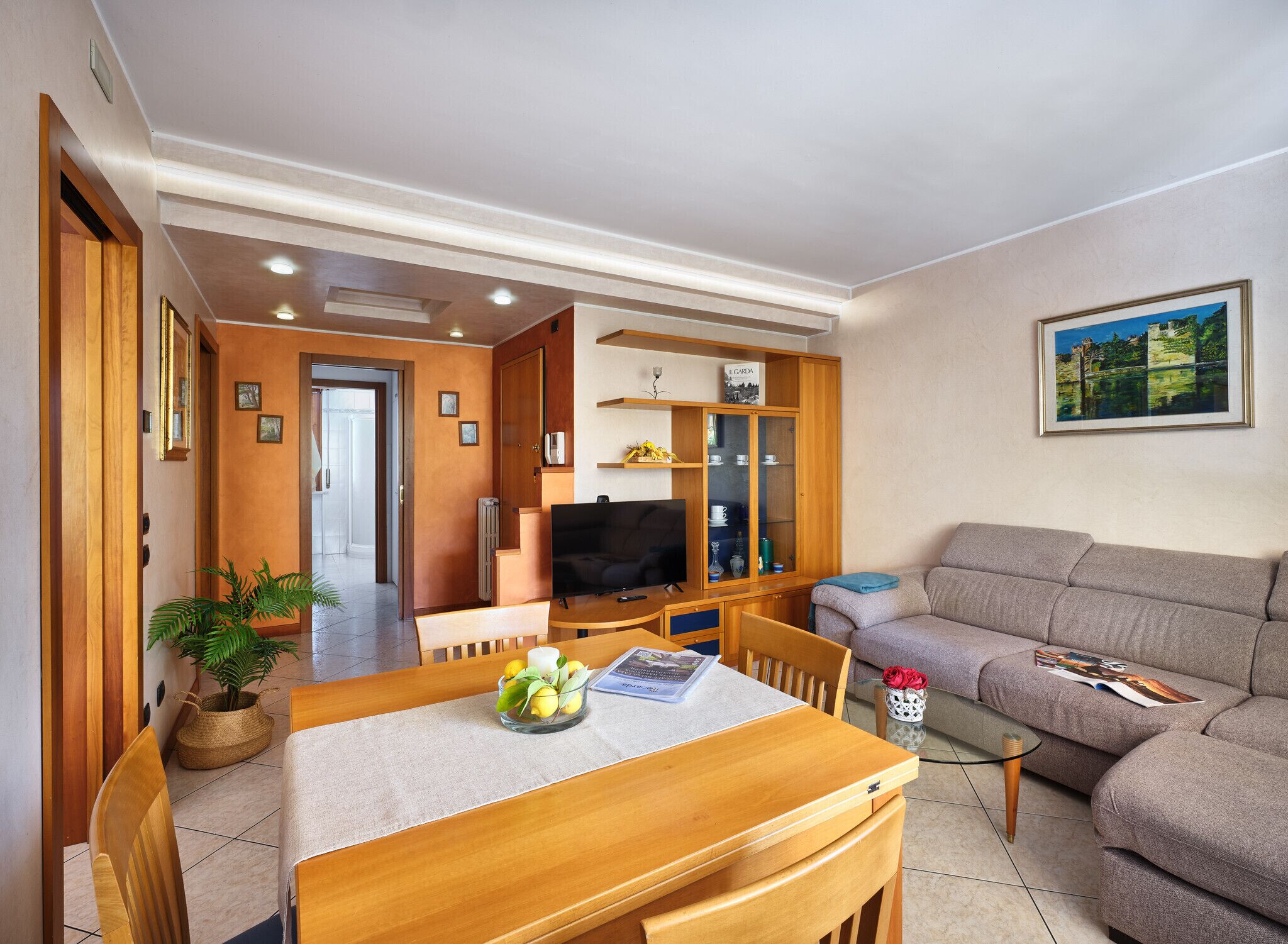 Regarda - La Casa Di Fido, Con 3 Dormitorios, 2 Baños, Jardín Cerrado - Bardolino