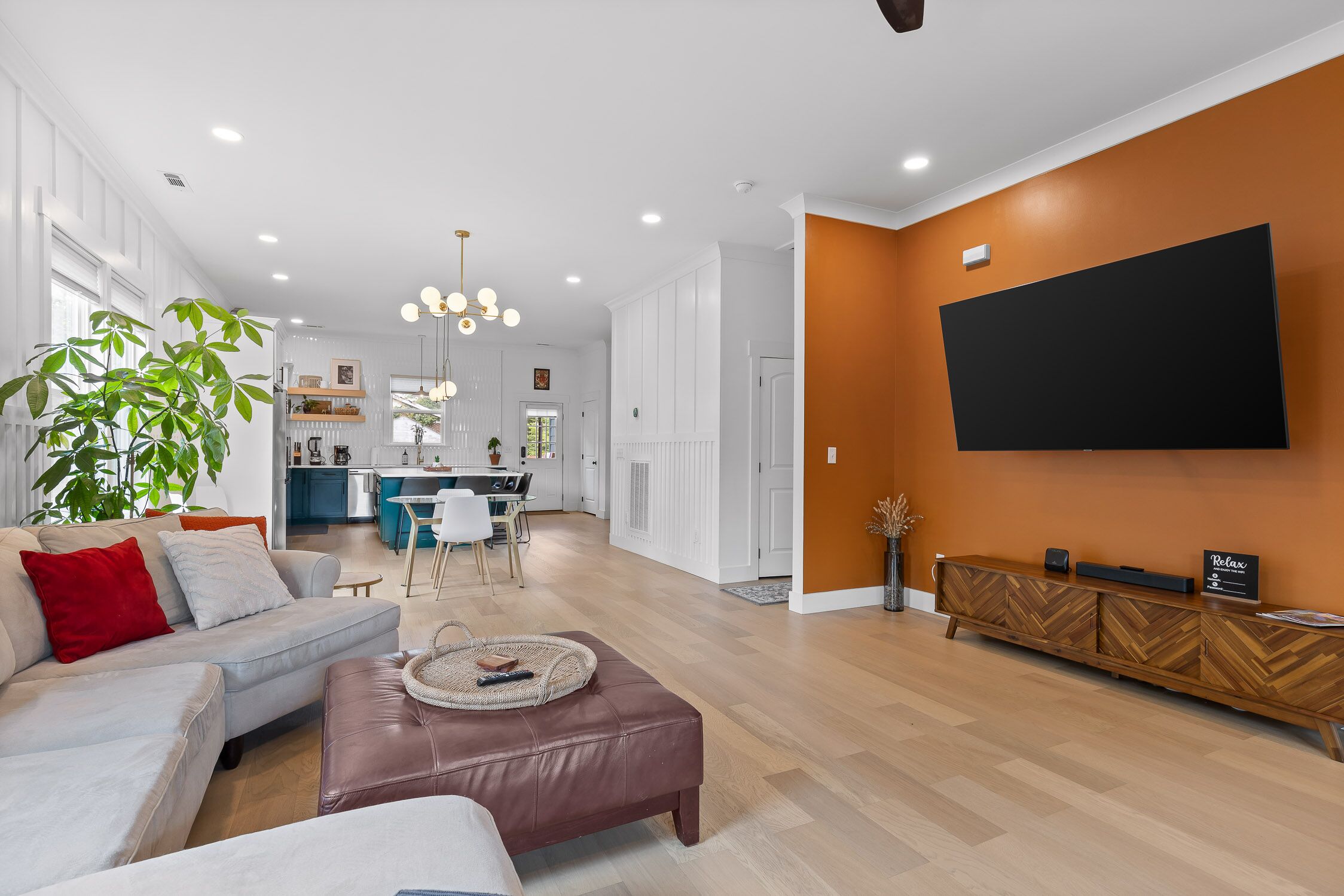 Stylish Chattanooga Retreat Minutes To Downtown - Chattanooga, TN