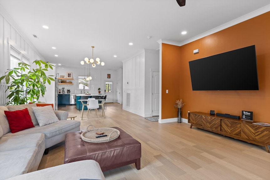 Stylish Chattanooga Retreat Minutes To Downtown - Chattanooga, TN