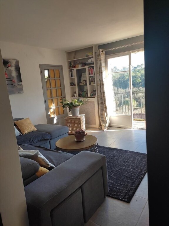 G3154 - Carces - Gîte - Carcès