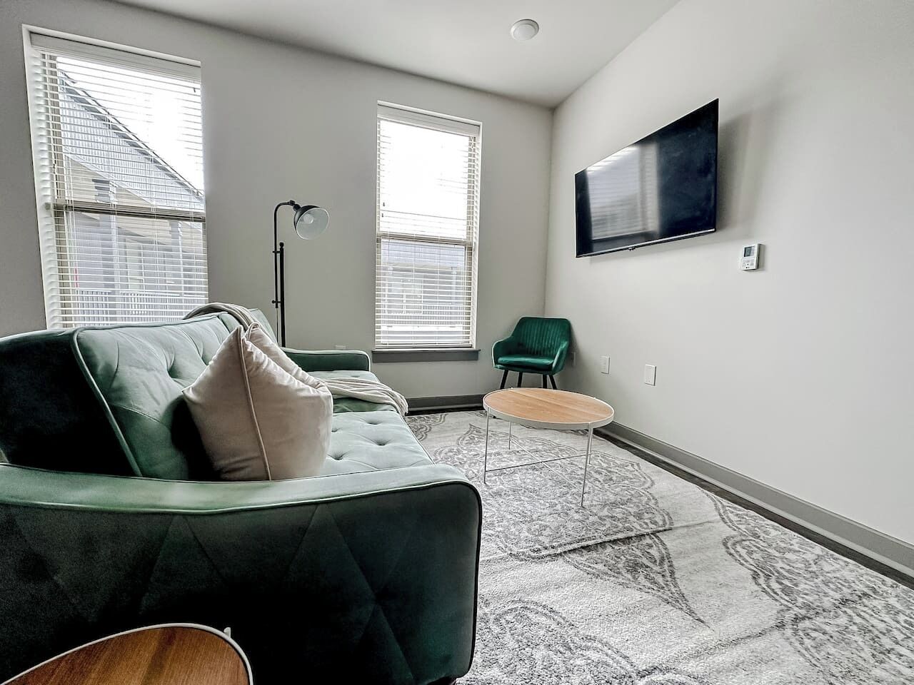 Sleepover | Blissful 1bd/1ba + Gym - Little Rock - North Little Rock, AR