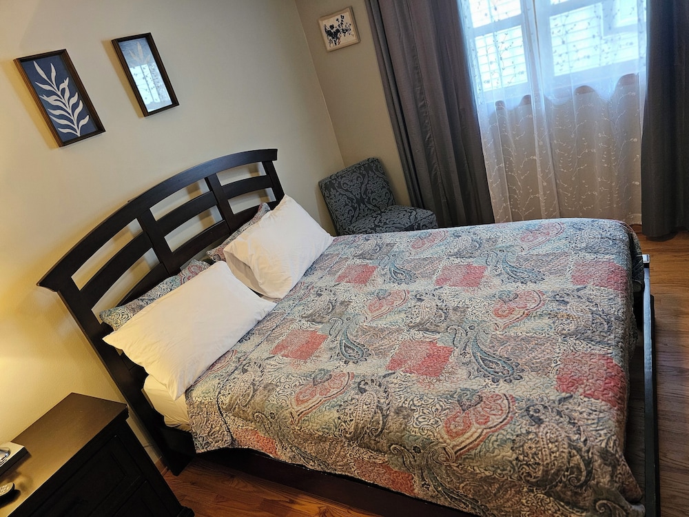 Guest Favorite Spacious And Lovely Home Near Chicago O'hare Airport - Elmhurst, IL