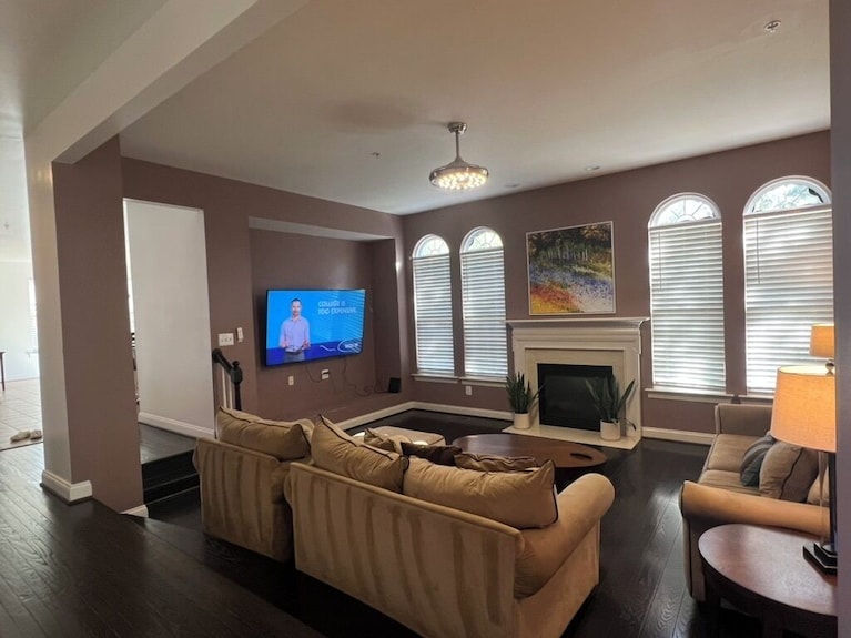 Spacious Single Home Near Dc & National Harbor - National Harbor, MD