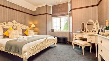 Quarto superluxo | Individualmente decorados, individualmente mobiliados