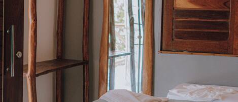 Cabana de Madeira Familiar | 1 quarto, minibar, com decoração personalizada