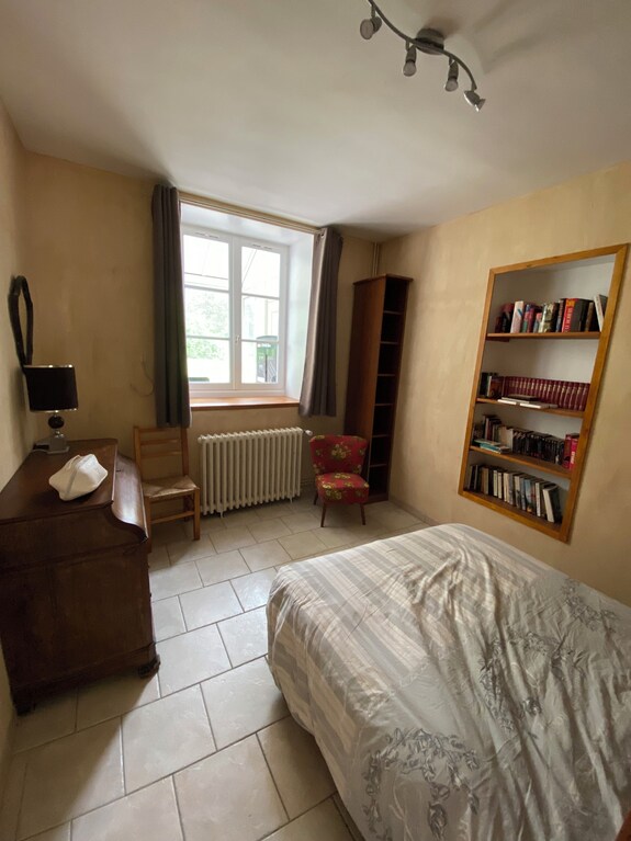 Gîte 6/7 Personnes Dans Un Domaine Verdoyant, Cadre Nature Pour Se Ressourcer - Basse-Normandie