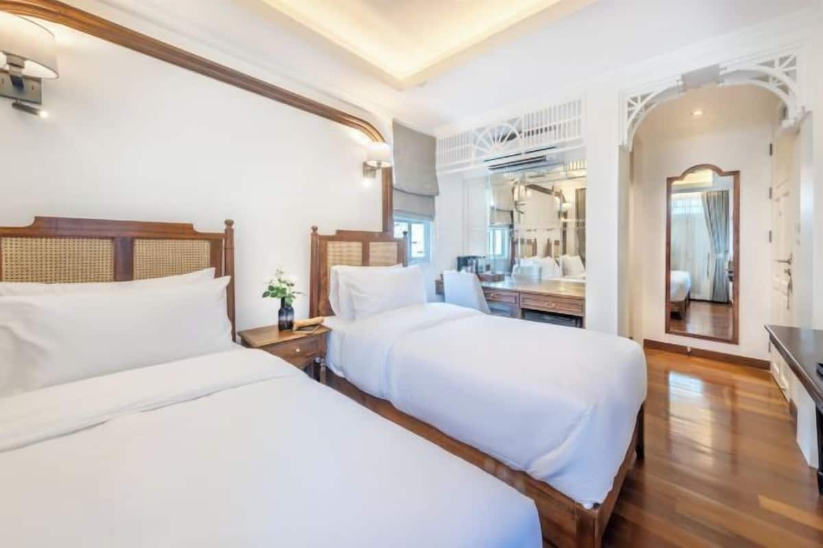 1 quarto, escrivaninha, Wi-Fi de cortesia