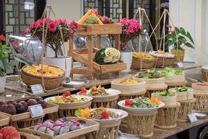 Pequeno-almoço tipo buffet diário (200000 VND por pessoa) 