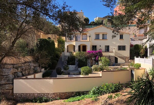 Maravillloso Guesthouse - Fuengirola