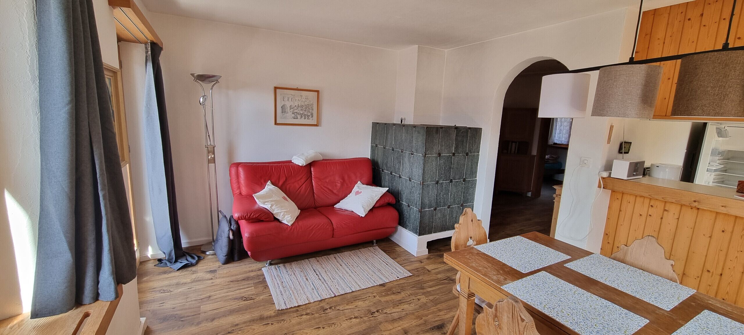 Chasa Rosa 1: 3.5-room Apartment In The Idyllic And Sun-drenched Mountain Village Of Vnà - Sent