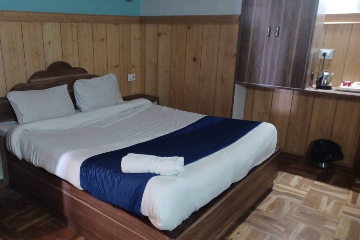 Quarto Duplo Deluxe | Wi-fi grátis, roupa de cama fornecida 