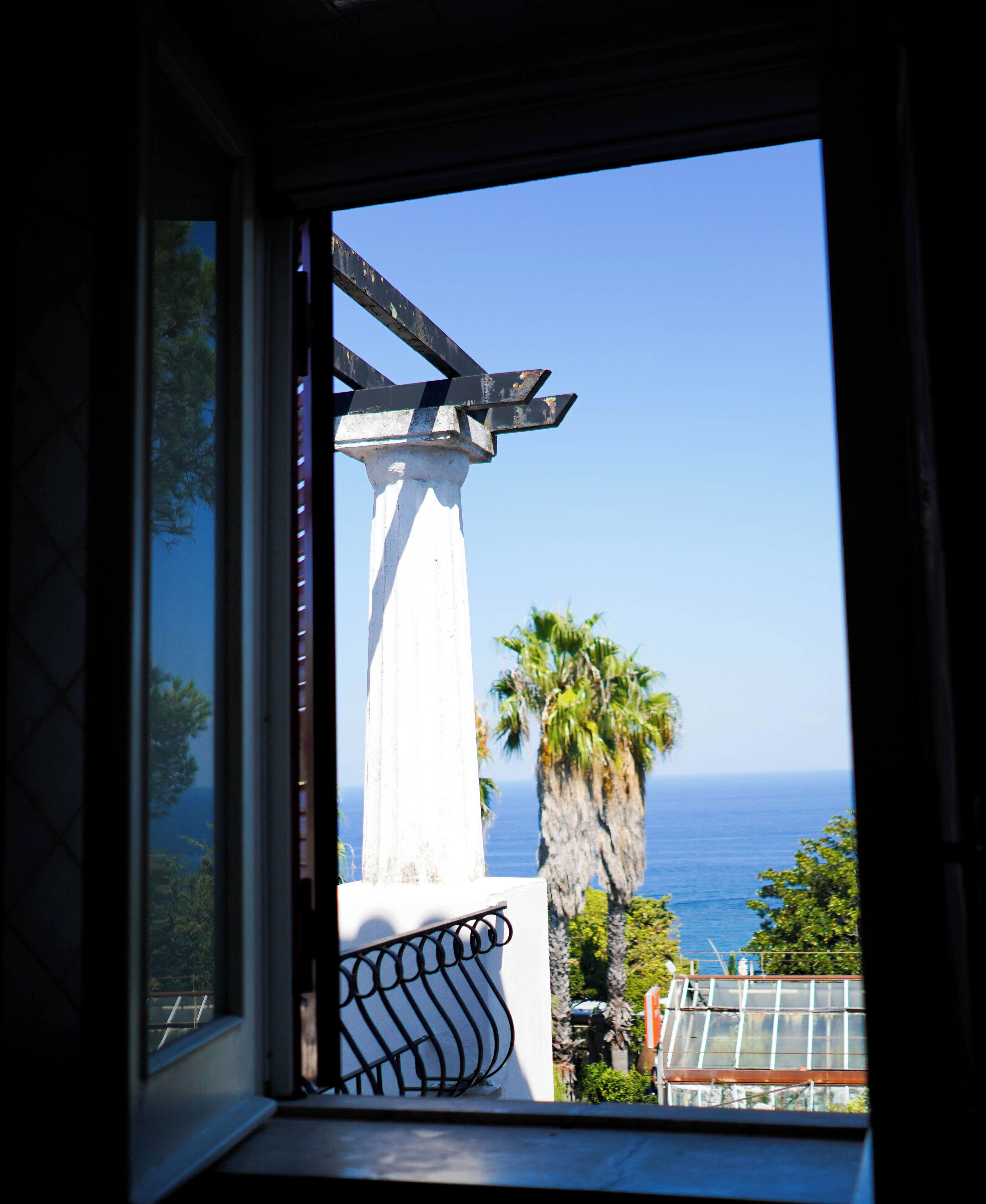 5 quartos, secretária, ferro/tábua de engomar, Wi-fi grátis 