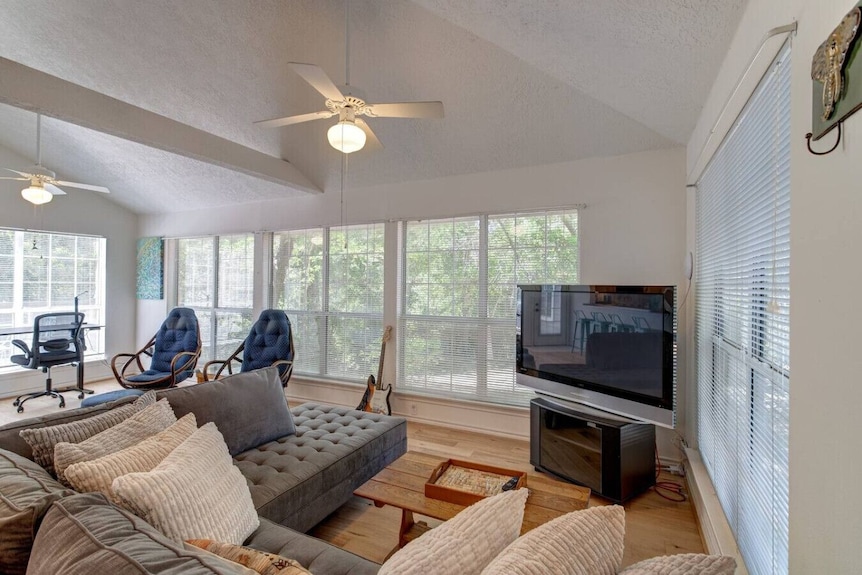 Perfect For Business Professionals - Houston, TX