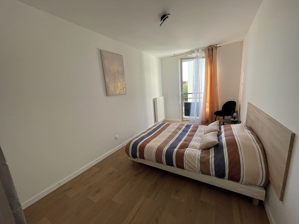 Appartement Equipé Et Meublé - Brétigny-sur-Orge