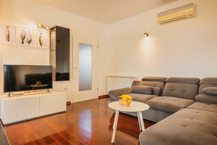 Villa Lutoma-2 Bd Villa Voor 4+1, Met Zwembad En Speeltuin - Piran