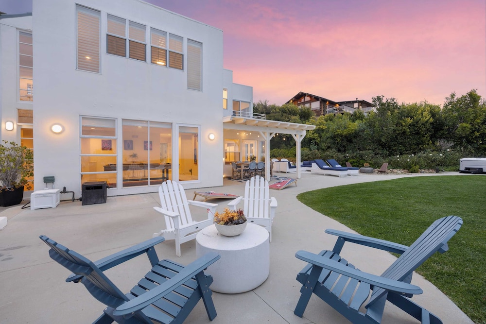 Stardust By Avantstay Views, Hot Tub, Pool Table - Malibu, CA