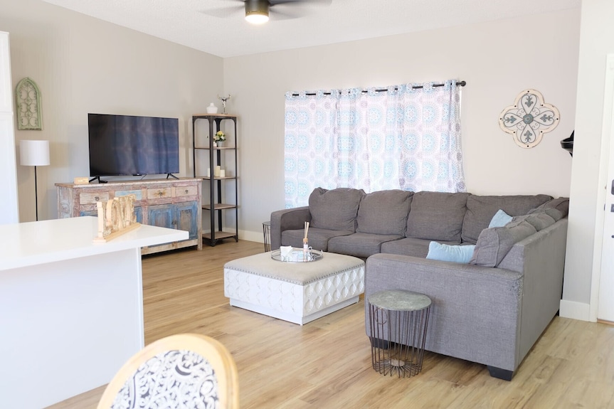 Desert Oasis W/ Refreshing Pool. Close To Strip, Fremont St, Red Rock Canyon. - Las Vegas, NV