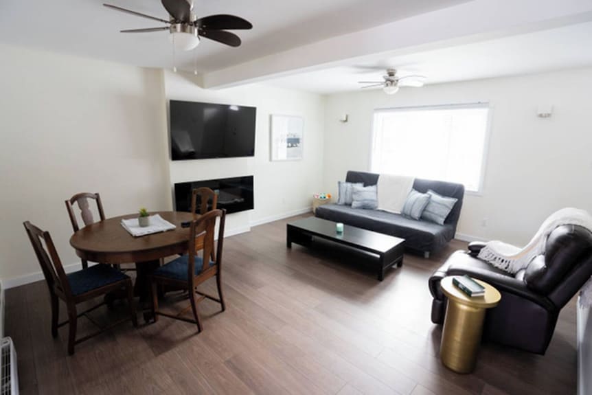 Cabin In South Beach - Steps From The Beach - 吉姆利小鎮