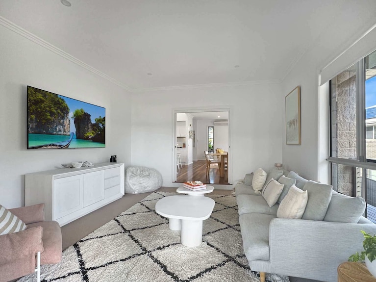 Serene Luxury Retreat On Malua Bay - Tomakin