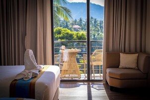 Suíte premier, 2 camas Queen | Wi-Fi de cortesia, roupa de cama