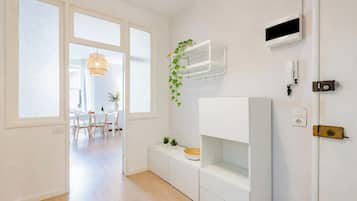 Apartamento família, 2 quartos, micro-ondas (Cozy Maria Apartment in Portofino) | Parte interna