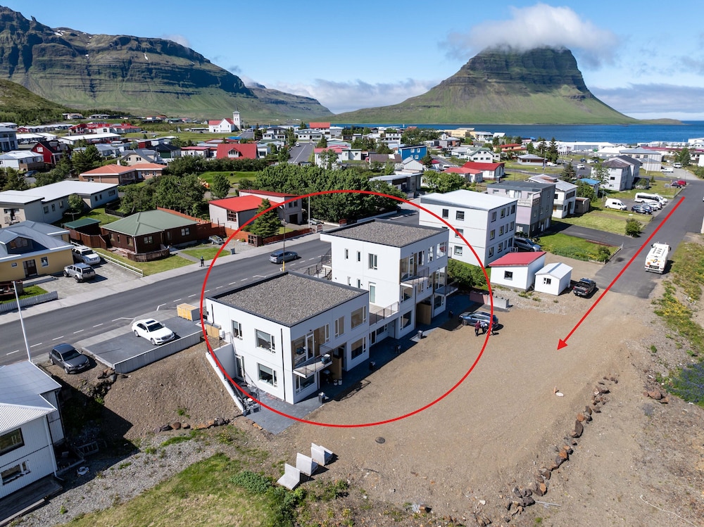 Hafnir Apartments - Iceland