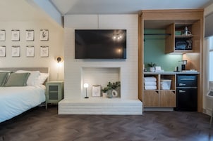 Quarto Deluxe | Ferro/tábua de engomar, Wi-fi grátis