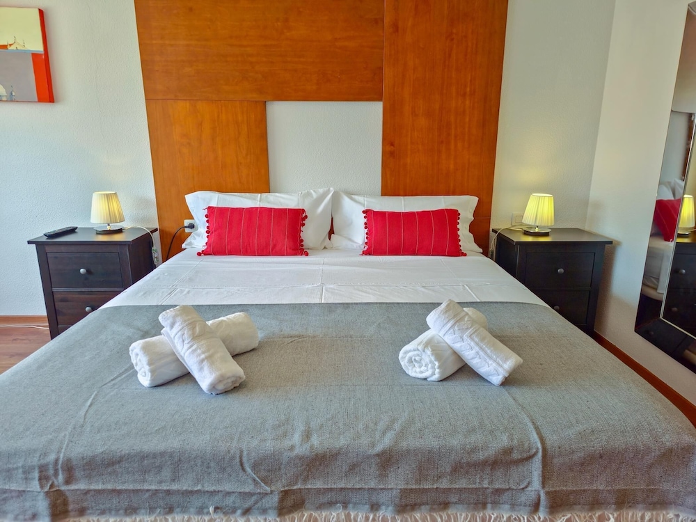4 Chambres, Terrasse, Wi-fi, Piscine, 5 Min. De La Plage - Playa de las Américas